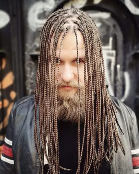Tresse Viking Homme │ 25 Coiffures et Barbes Scandinaves